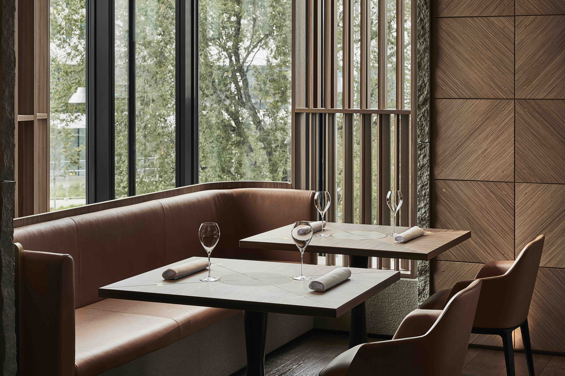 Design - IYO KAISEKI